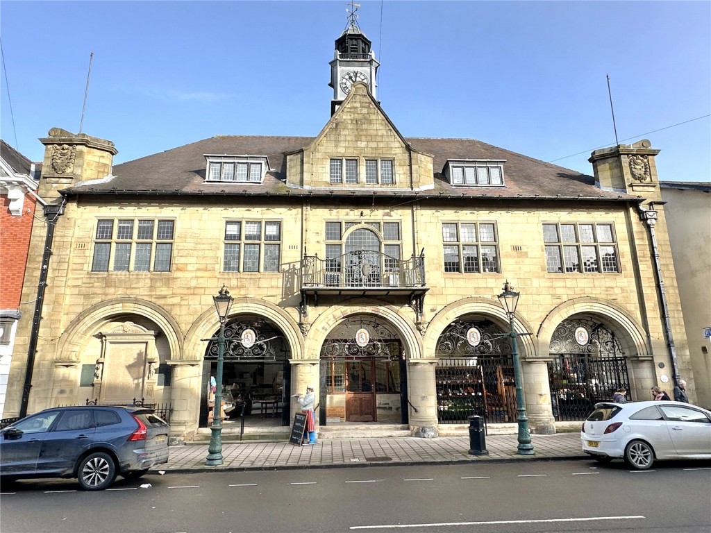The Town Hall, Great Oak Street, Llanidloes, Powys, First Floor Commercial