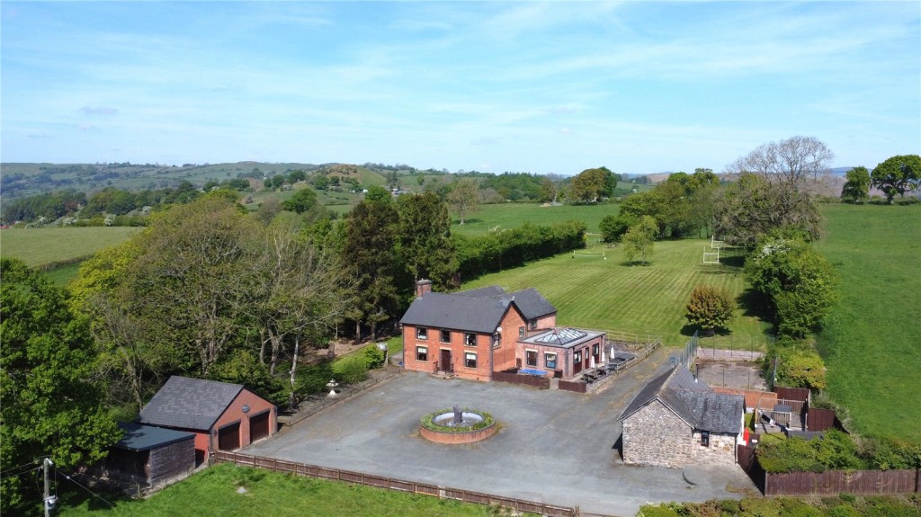 Dolanog, Welshpool, Powys, 7 bedroom, Detached House