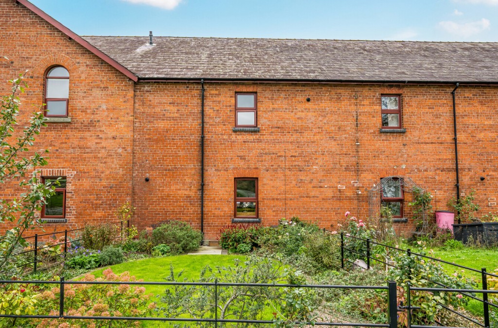 Forden, Welshpool, Powys, 3 bedroom, Terraced House